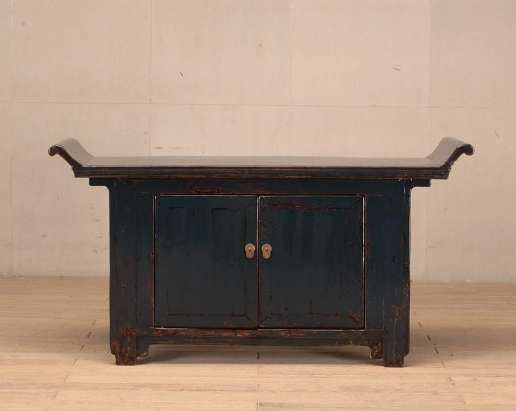 Dark blue High Lacquer 2 Door Sideboard with Ends Up – NookDeco